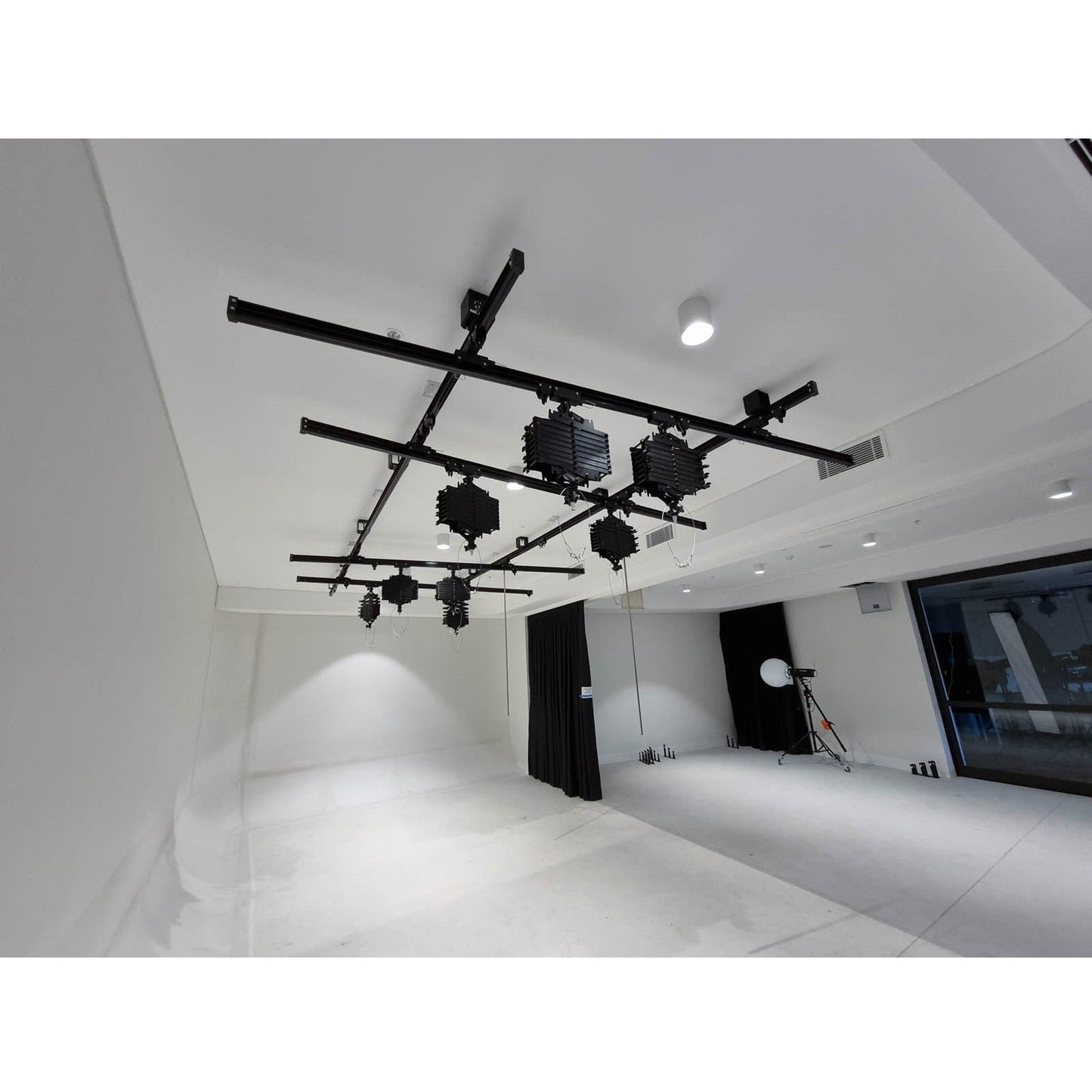 LightPro 4 Pantograph Kit - Dual Ceiling Track w 4 Pantographs – Dragon ...